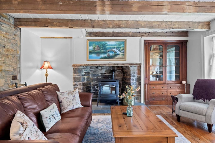 Stone House - 4 Bdrm, For 10 Guests - Gardiner, NY