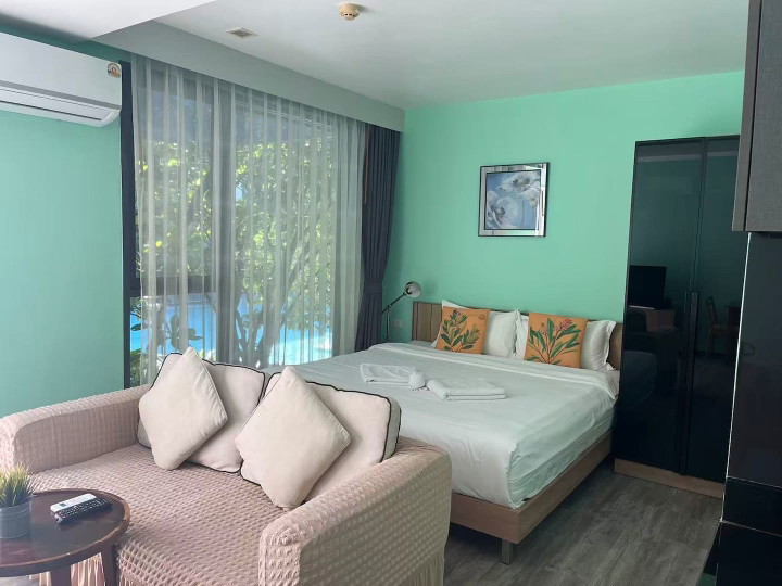 Patong Pool View Apartment - Patong Beach