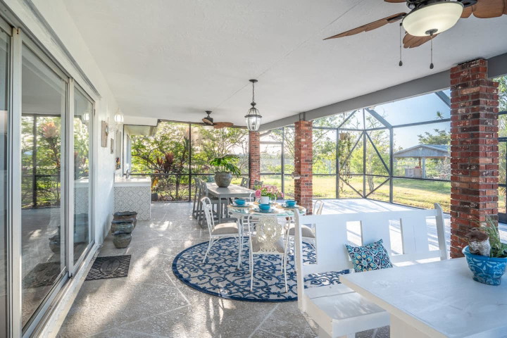 Peaceful Farm Villa - Bahamas
