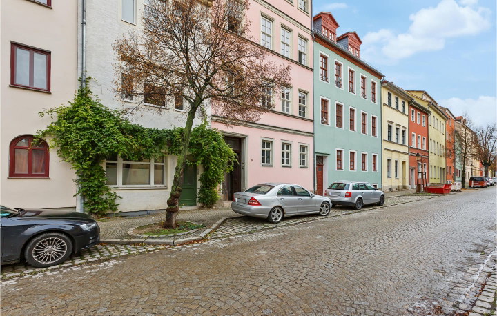 Beautiful Apartment In Naumburg With Wifi - Freyburg