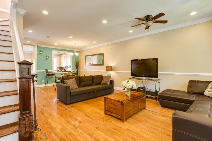 3bd/2.5 Btr W/ Metro & Free Street Parking - Kensington, MD