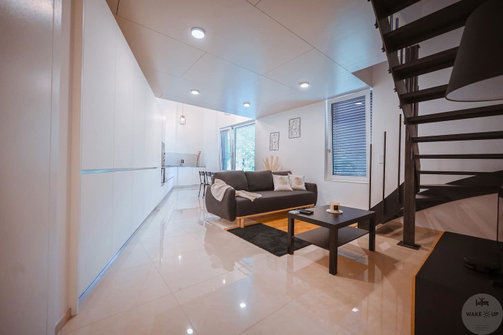 Wakeup - Bi-level Flat For 4 Pax, Wifi, Parking - Luxembourg City