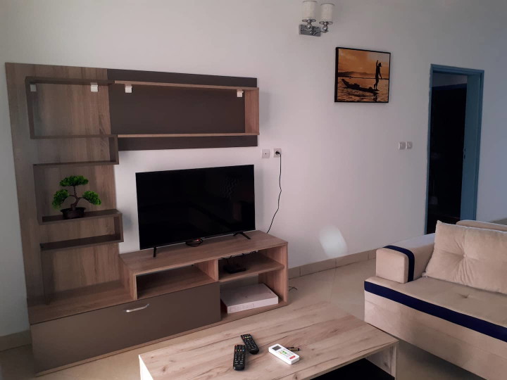 Pleasant 3-room Accommodation With Free Parking - Abidjan