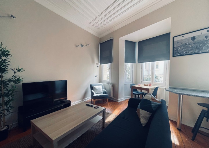 Cozy 1-bedroom In Historical Nişantaşı Building - Beykoz