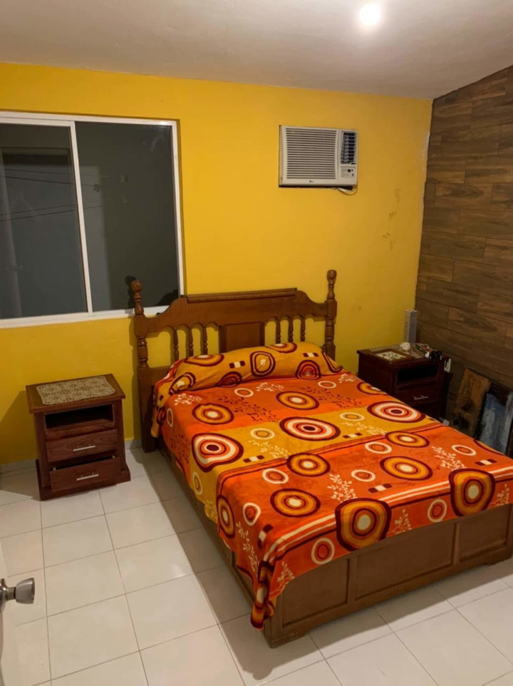 Casa Con Cochera Y 2 Cuartos Con Clima - Córdoba, Mexico
