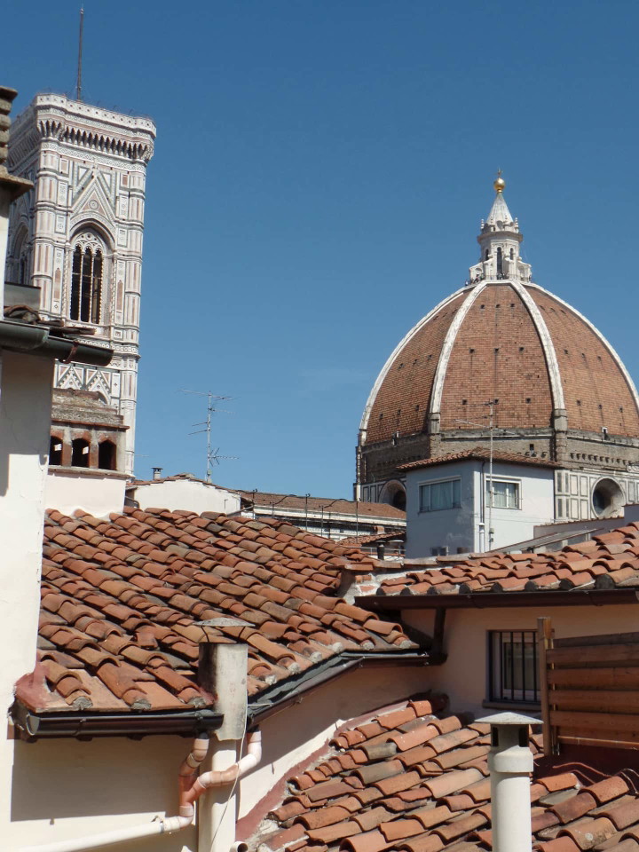Casa Viviani - Piazza Repubblica - フィレンツェ