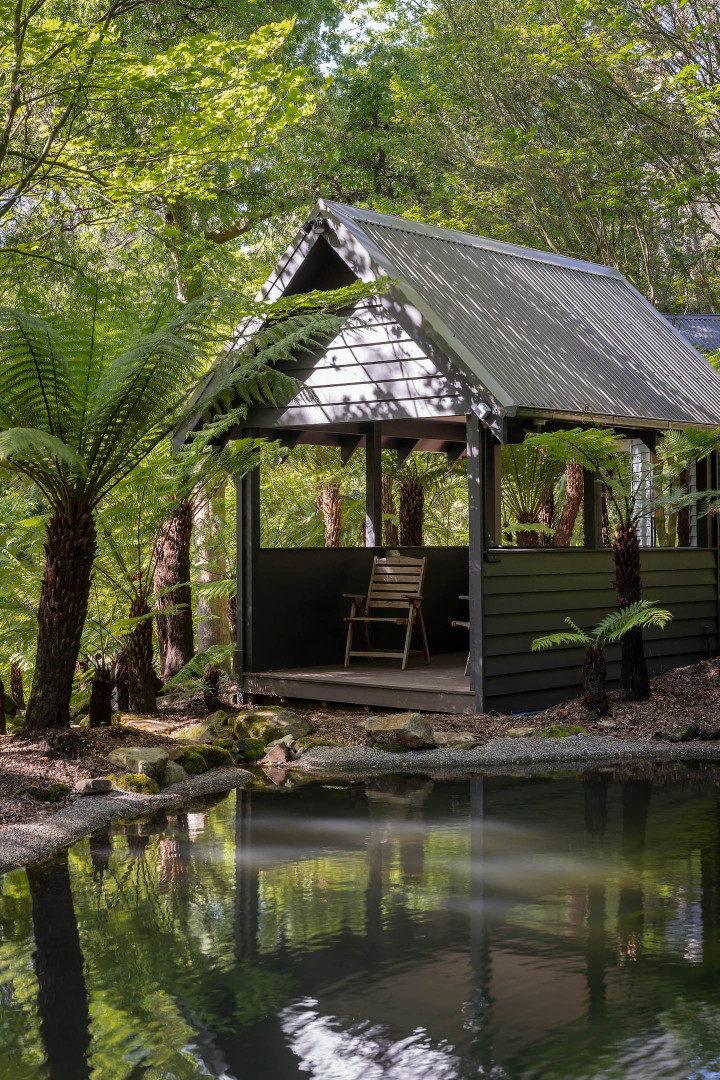 Maple Cottage At Monreale | Brand New Luxury - Melbourne