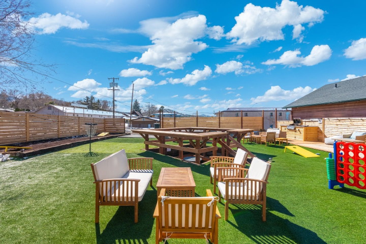 Wild Cat Condo | Hottub | Sleeps 8 - Williams, AZ