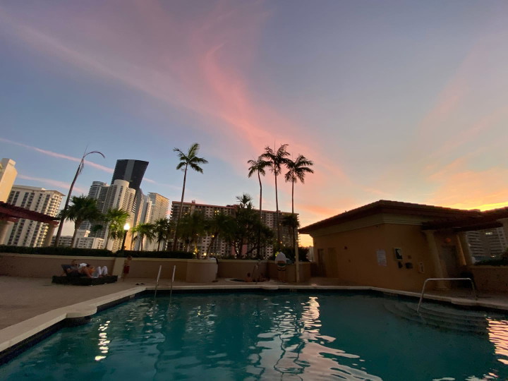 Little Heaven Condo At King David - Aventura