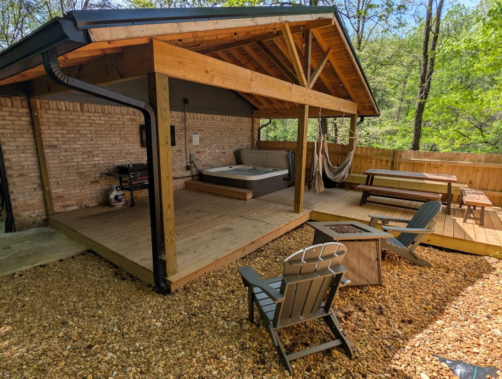 Hill City Hangout | Hot Tub | Movie Theater - チャタヌーガ, TN