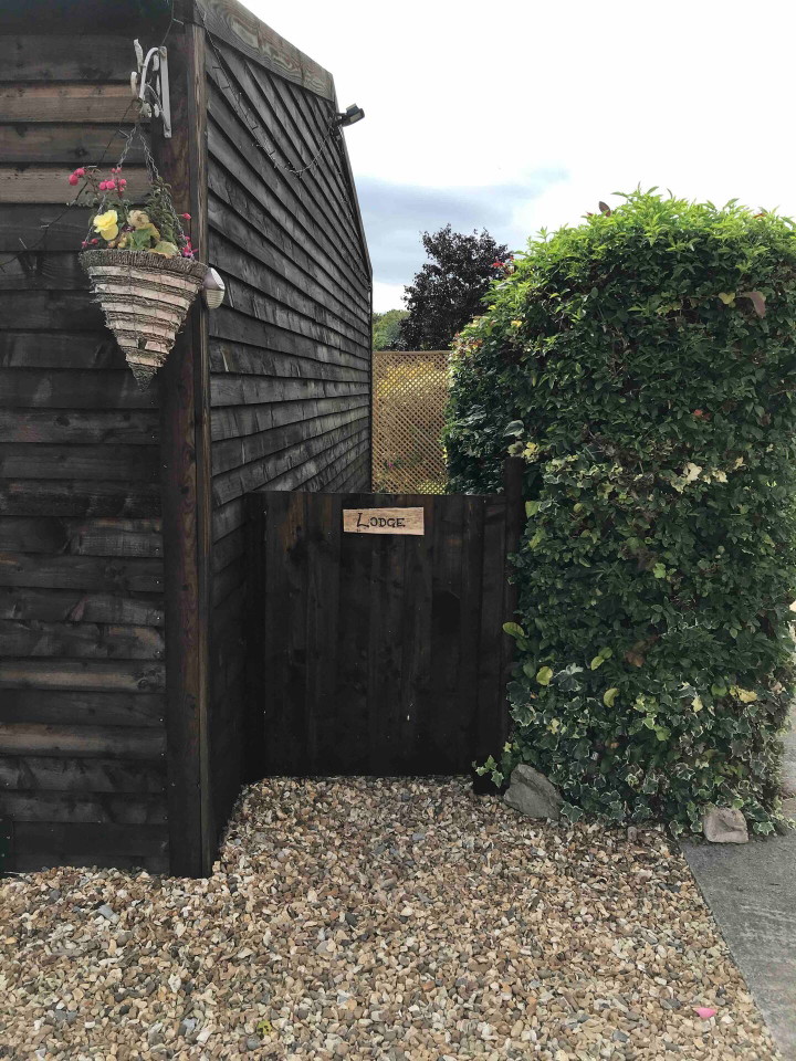 Delightful Unique Open Plan Lodge - Devizes