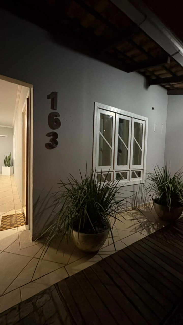 Espaço Moderno E Equipado Com Garagem (Suite + Ac) - Joinville, Brazil