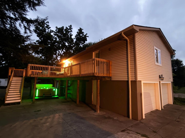 Portage Lakes Guesthouse Retreat | Hot Tub - Portage Lakes, OH