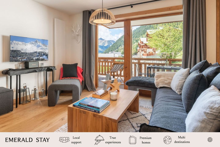 Tilia Modern And Centrally Located Apartment In Champagny - Courchevel Le Praz, France