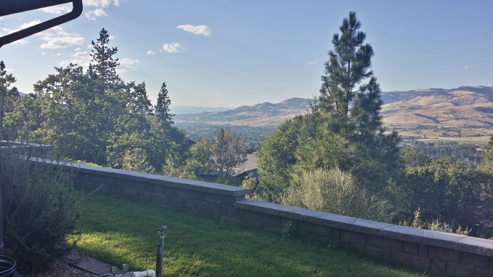 The Best In Ashland: Magnificent View, Privacy, Quality, Convenience, Very Clean - Ashland, OR