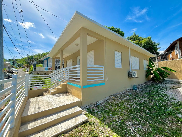 Bienvenidos A Villa Nitza - Yauco