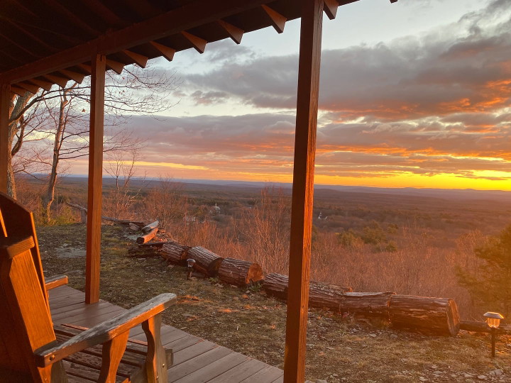Big Medicine Ranch-rustic Sunrise Cabin-catskills - Catskill, NY