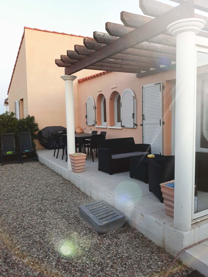 Maison Posée Sur La Plage Leucate - La Franqui