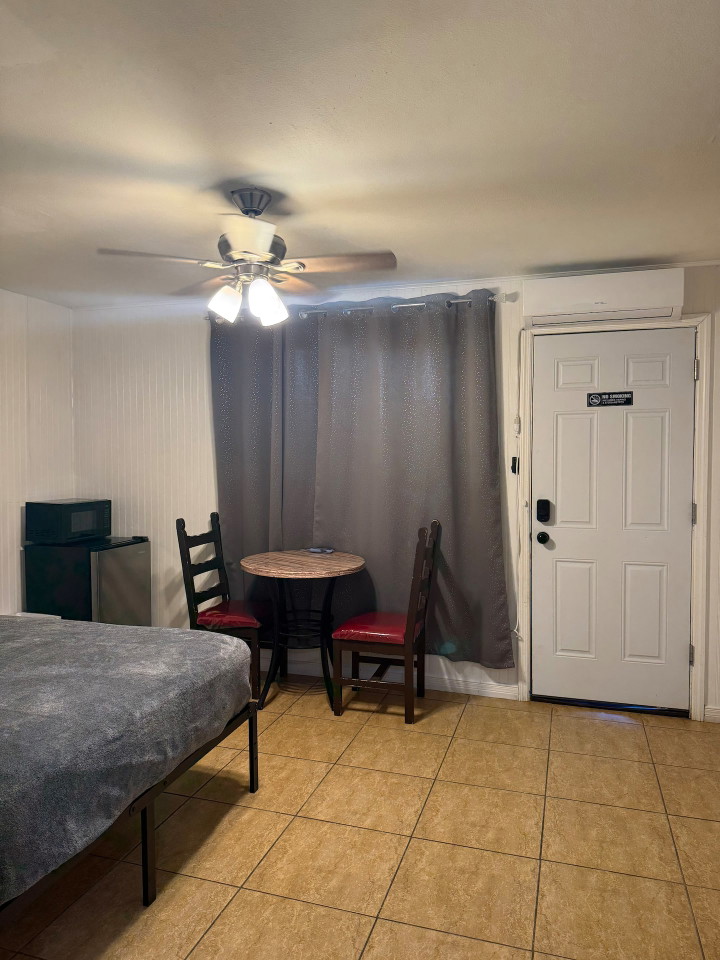 #2 Private Modern Suite-street Parking - Phoenix
