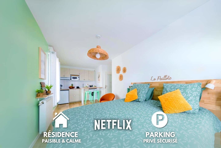 La Paillote  Parking Privé  Lit King Size - Corbeil-Essonnes