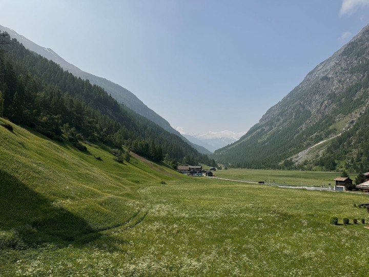 Quiet Apartment, Breathtaking Views - Zermatt