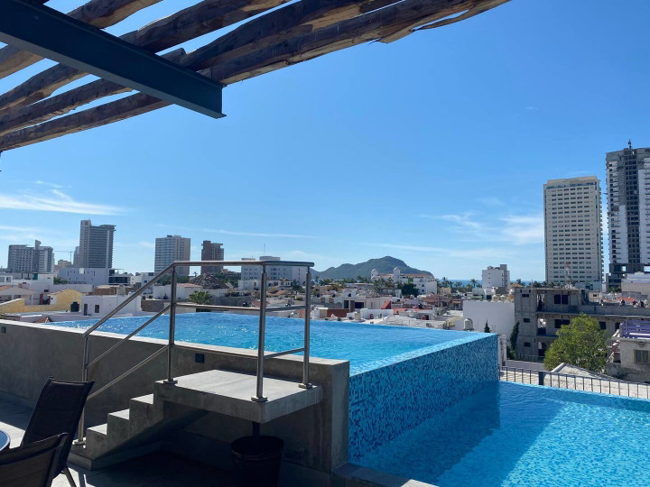 Luxury Apartment With A Pool Near The Beach - Mazatlan