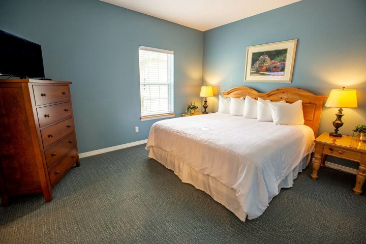 4 Rooms Near Local Parks, Shows & Scenic Views - Branson, MO