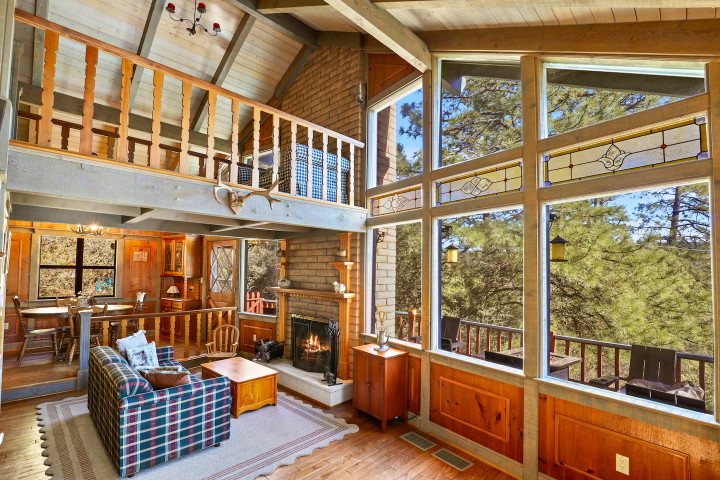 The Carpenters Cottage | Vintage Lux Mntside Stay - Strawberry, AZ