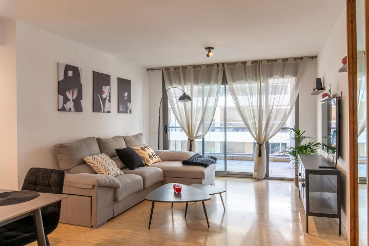 Marina Botafoch Stylish Apartment For Long Stays - Islas de Ibiza