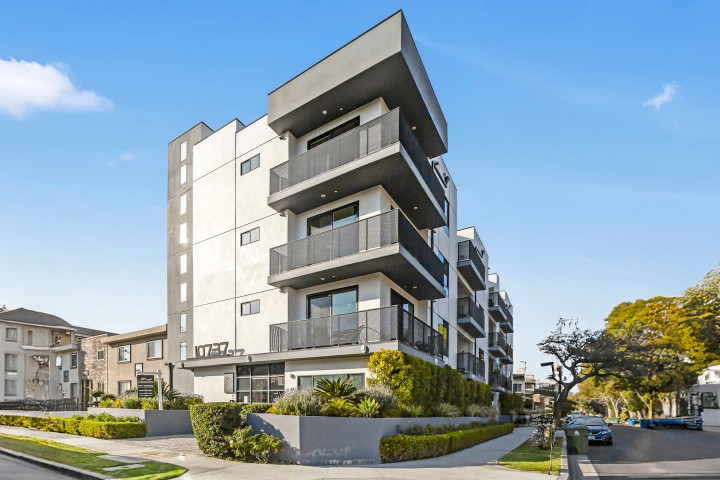 Luxe Condo In Toluka Lake - Los Angeles