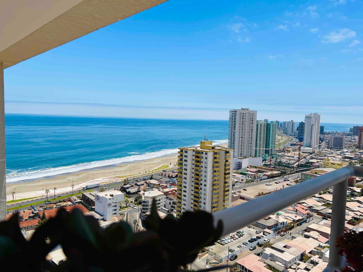 Apartment Steps From Playa Brava 2d/2b + Parking - Iquique