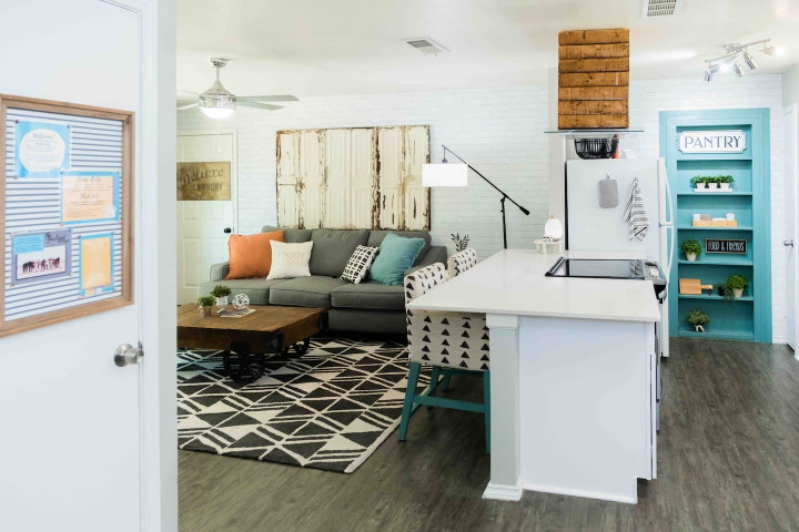 One Story House-central Location-sleeps Five - Garland, TX
