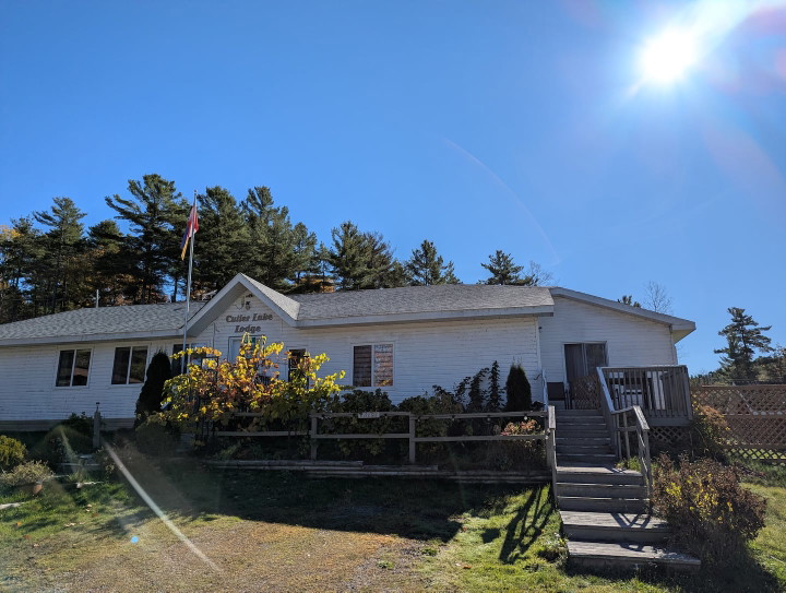 2 Bedroom Unit At Cutler Lake Lodge Near Espanola - 에스파뇰라