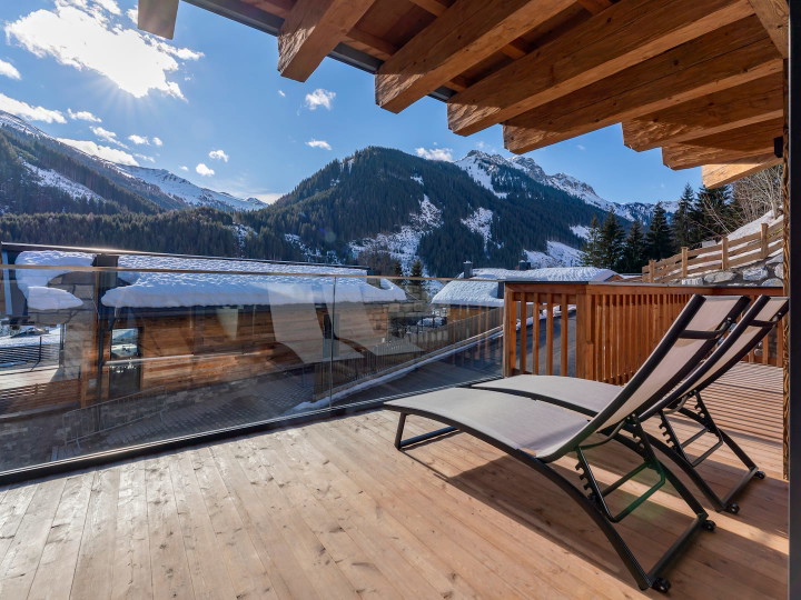Exclusive Chalet With Wellness On The Slopes - 