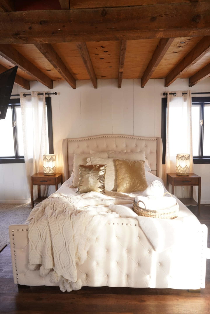 Romantic 1 Bedroom Suite With Private Hot Tub - Woodbury, MN