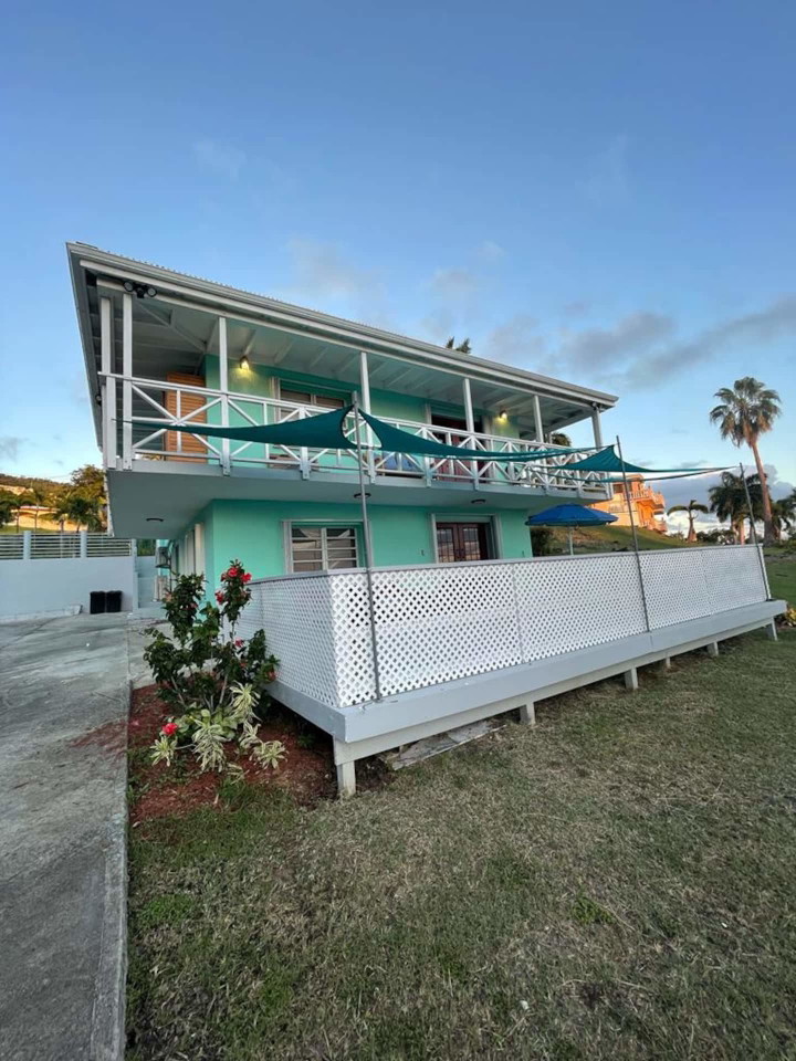 (Upper Level) Peaceful Getaway In Frenchman Bay - Saint Thomas