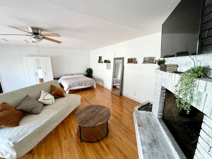 Sunny Guesthouse, 20 Min To Disney, La, Beaches - Cypress, CA