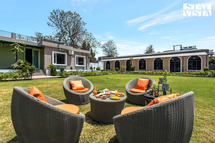 3br Arcadian Manor W/pool, Wifi & Lawn | Varanasi - Varanasi