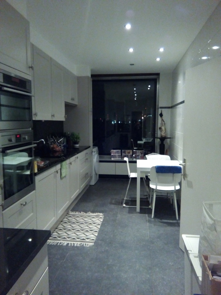 Antwerpen Kamer  Met Grandioos Uitzicht. - Antwerp