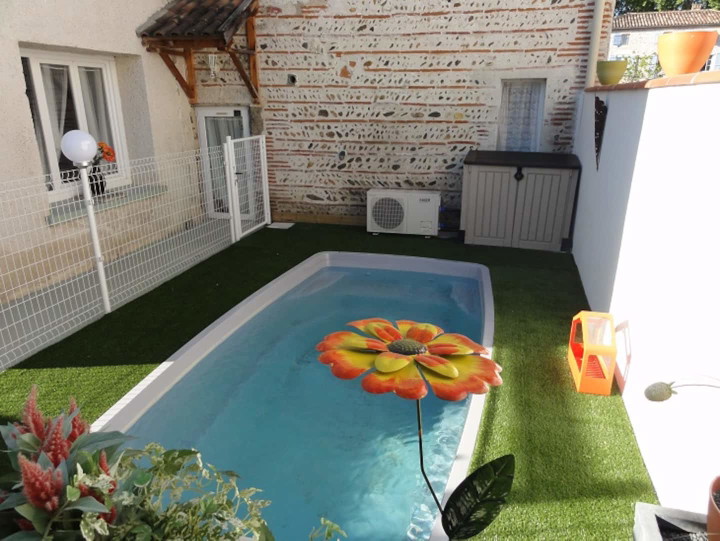 Mangananas, Gîte De Vacances, Piscine D'agrément. - Lot-et-Garonne