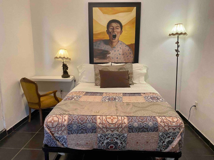 Room10+kitchenette+bathroom+minisplit+terrace/3kmcatedral - Mexico