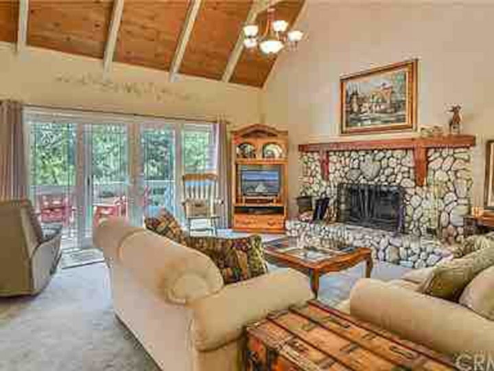 Manzanita Cabin In The Woods - Lake Arrowhead, CA