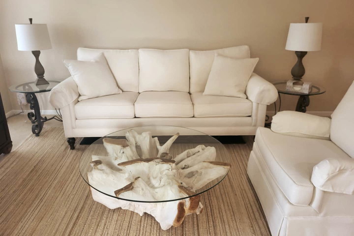 One Block To Beach, Pool Steps Away, Pet Friendly - Jupiter, FL