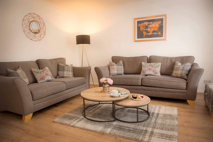 Luxury Holiday Home In A Quiet Central Area Sleeping Up To 5 Adults & 2 Kids. - Aviemore