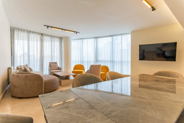 Sodeco 9 - 3br W/ Balcony & City View - Beirut
