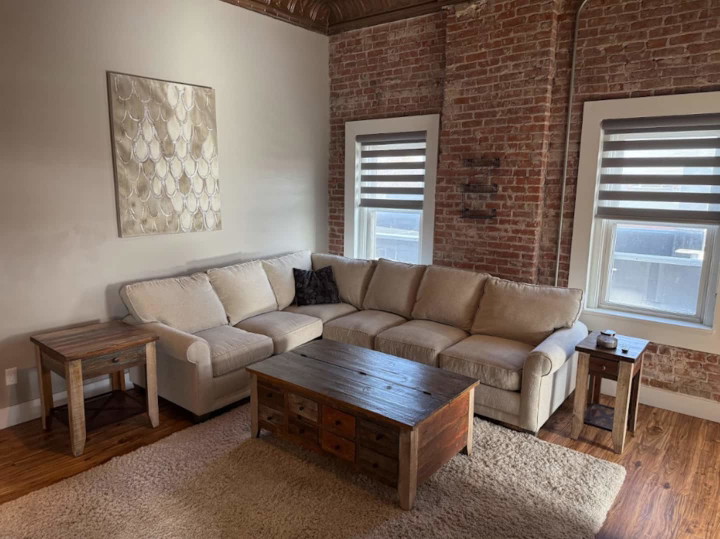Luxury 2br Apartment In Heart Of Vibrant Downtown - Norfolk, NE