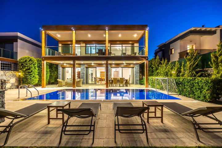 Villa Tigre-urban Luxury W/ Private Pool & Parking - Bodrum