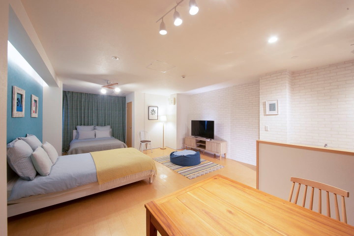 Dotonbori & Shinsaibashi 15 Min | 90㎡ | Up To 8 - Osaka