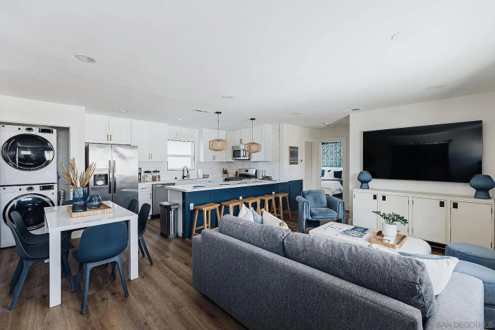 Furnished Coastal Unit : 30+ Day Stays - オーシャンサイド, CA
