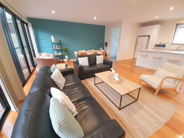 Top Location - 5 Minute Walk To Beach. Short Stroll To Main Street. Perfect! - Ocean Grove